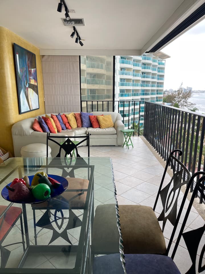 Departamento Frente Al Mar Sector Puerto Lucía - 