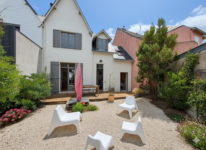 Jolie Maison De Vacances Au Pouliguen - Le Pouliguen