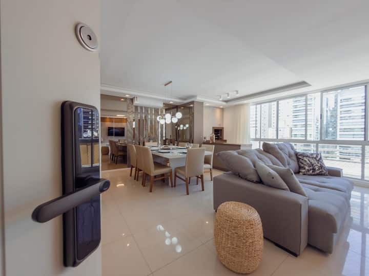 Apartamento 3 Suítes Itapema - Meia Praia - Itapema