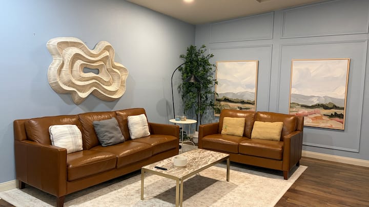 Sunny And Homey Abode In North Orange County - Anaheim, CA