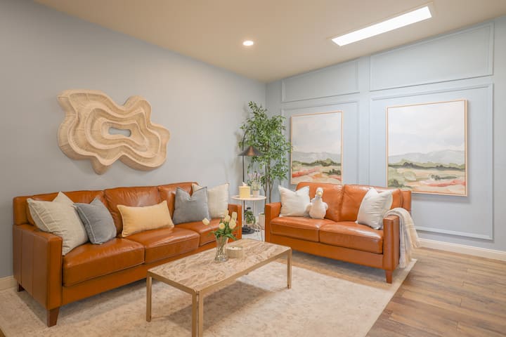 Chic And Cozy Home In North Orange County - Buena Park, CA