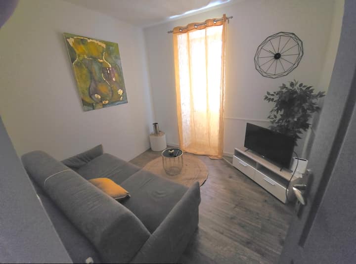 Appart-a 2 à 4 Personnes Coeur De La Vieille Ville - Sartène