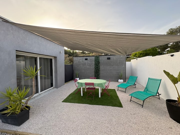 Superbe T1 Proche Mer Jardin Agrandi à Neuf 36m2 - Ceyreste