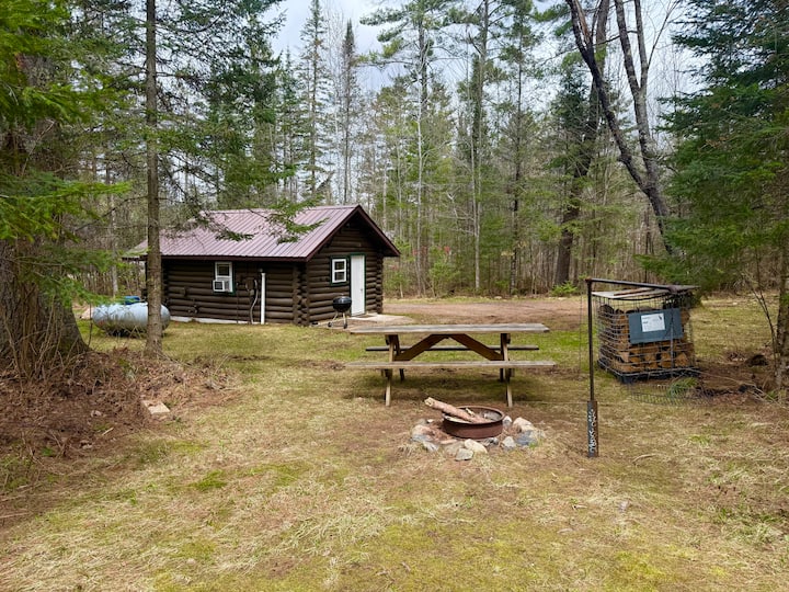 Oxbo Resort - Cabin 1 - Flambeau River State Forest, Loretta