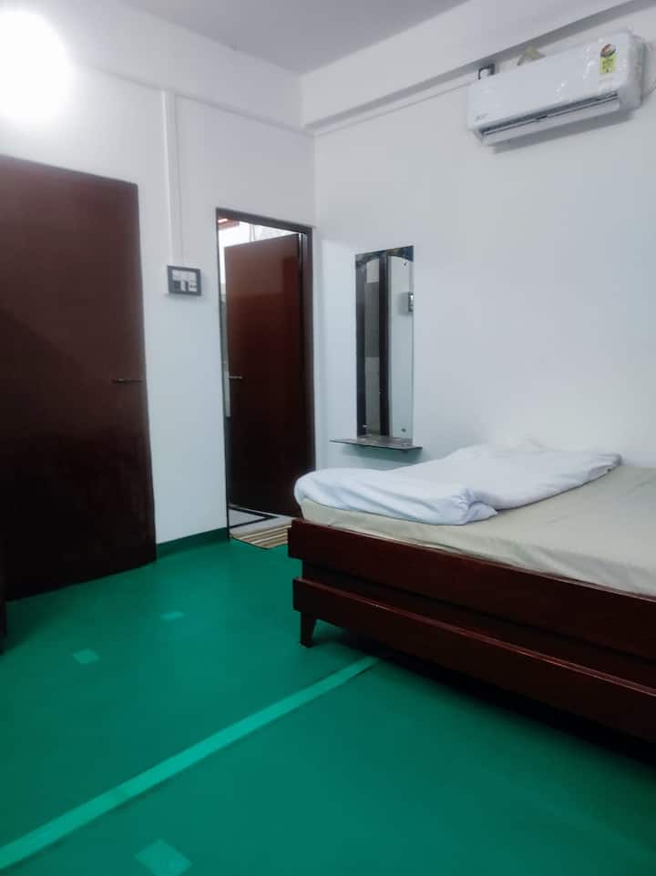 Homely Atmosphere , Accessibility To All Location - Dibrugarh