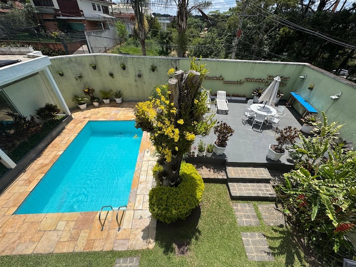 Casa 165 G. Viana  Cotia Sp. Café Da Manhã Incluso - São Paulo