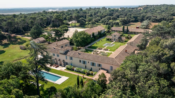 Superbe Gîte Aux Portes De La Camargue - Bellegarde