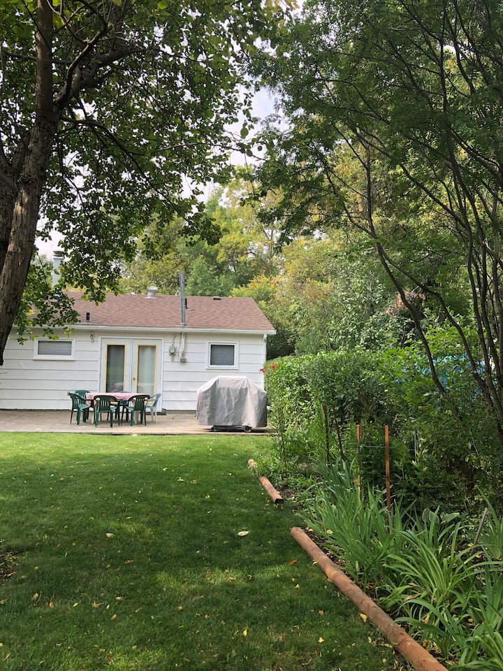 Beautiful Relaxing Piece Of Paradize - Katepwa Point Provincial Park