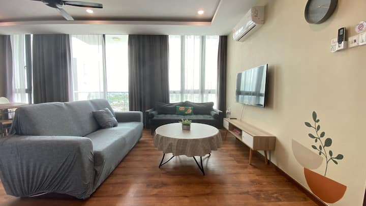 Cozy Large Beds 2b1r Vivacity Kuching Jazz Suites - Kuching