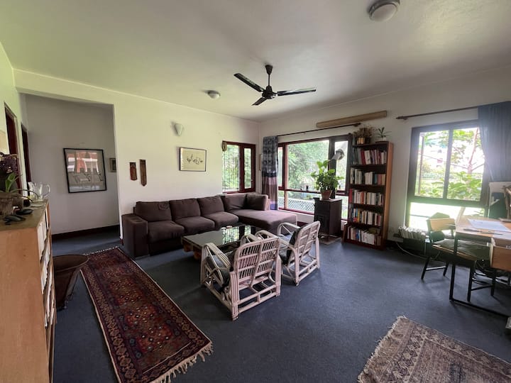 Green & Calm Apartment With Sunny Roof Top - Nepal