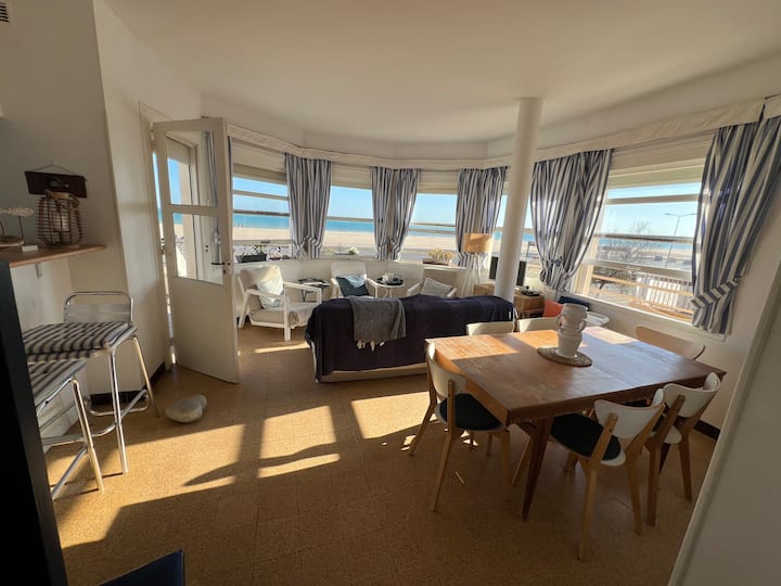 Appartement Front De Mer Avec Terrasse Et Clim - Saint-Pierre-la-Mer