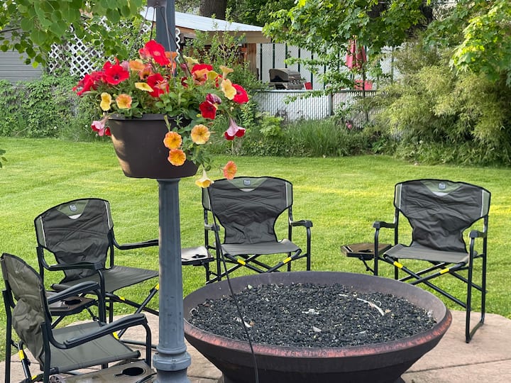 A "Gem In The Heart Of Coeur D' Alene". - Coeur d'Alene, ID