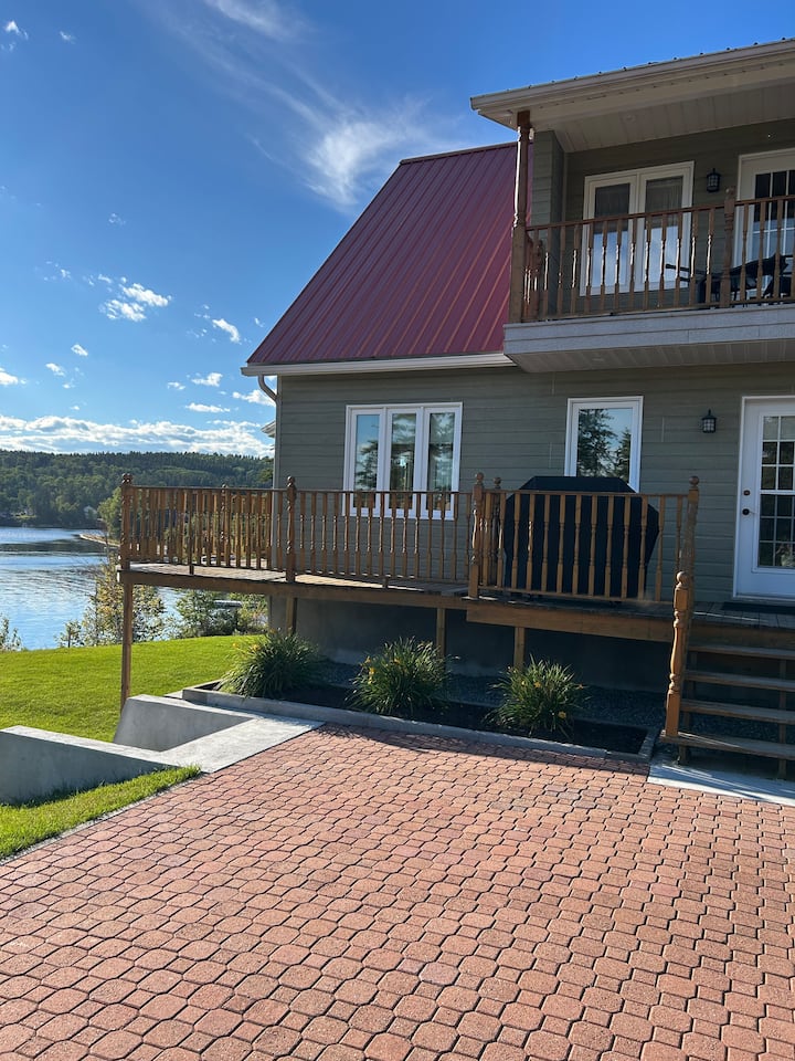Vue Magnifique Sur Le Lac & Confort - La Tuque