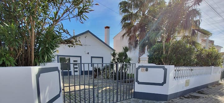 La Petite Maison Du Bonheur - Vila Nova de Milfontes