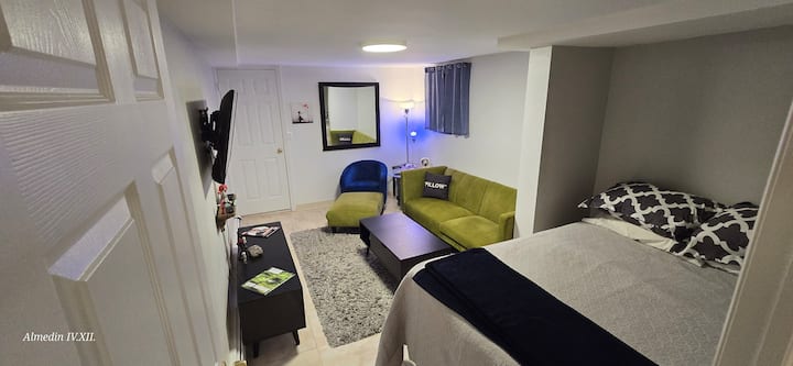 Cozy Life, Walk 2 Beach & Relax, 15 Min. To Nyc! - Staten Island, NY