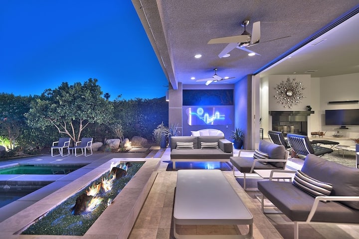 Desertknoll - City And Mountain Views - Palm Springs, CA