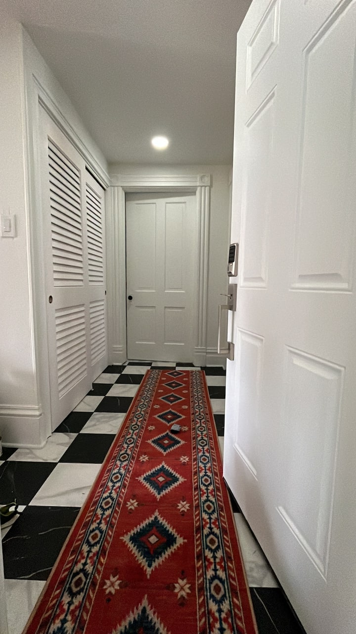 Cozy King Suite - Free Parking - Near Cmu & Pitt - Pittsburgh