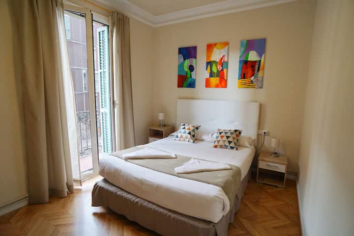 Apartamento En Barcelona Situado Al Lado De La Sagrada Familia - Sant Adrià de Besòs
