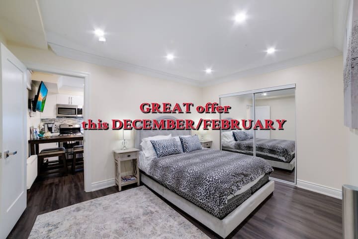 1 Bd In Dufferin Groove - Toronto