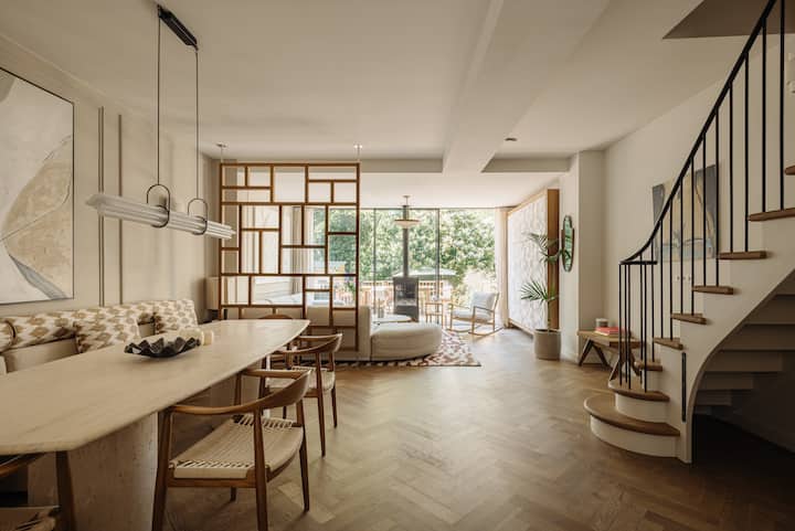 Spacious Design House Near Museum District - Amsterdam