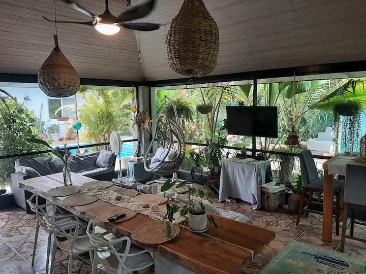 Paradise From Ocean 
 To Jungle. Bohío Cottage - Panama