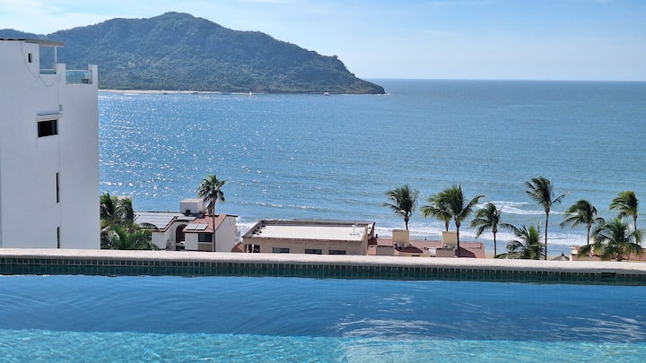 Luxury Apartment In Best Beach Area, Golden Zone. - Mazatlan