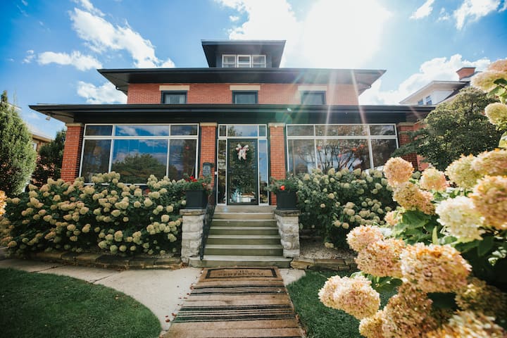 The Centennial - Port Clinton, OH