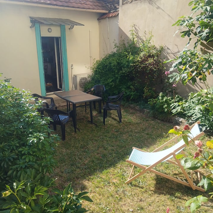 Maison De Ville Jardin Derrière Cité U à Gentilly - Gentilly