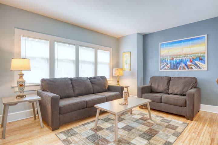 Malabar: Downtown Saugatuck, Sunroom, Porch, Grill - Saugatuck, MI