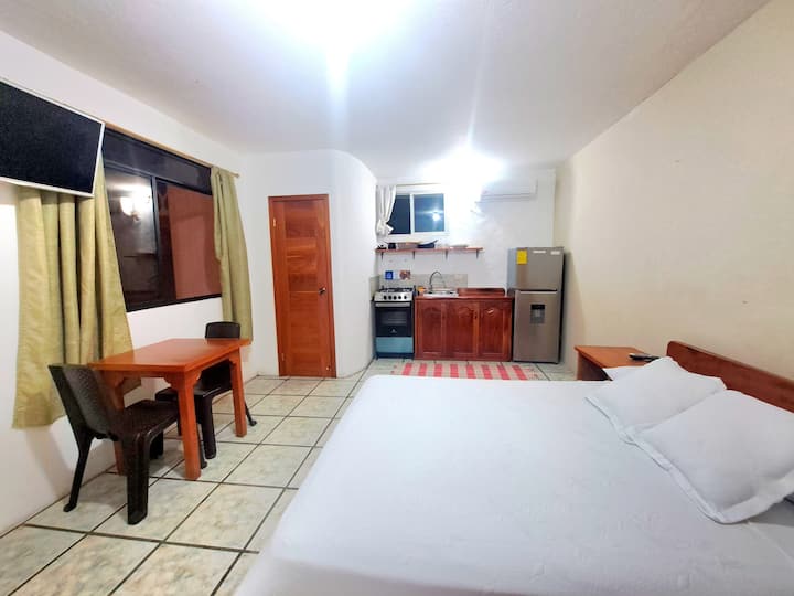 Suite #7 Privada En El Centro De Pto. Ayora - Galápagos Islands