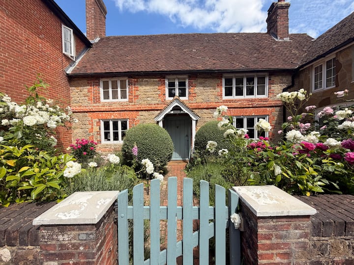 Superhost Large Luxury Cottage South Downs Village - Midhurst