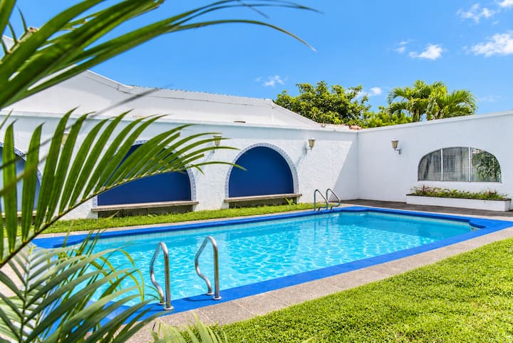 Rohrmoser Studio With Pool & Sauna - San José