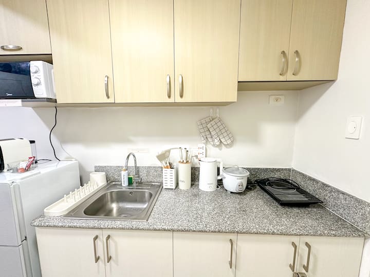 Cozy Unit Tagaytay (Netflix, Disney+, Hbo, Viu) - Tagaytay