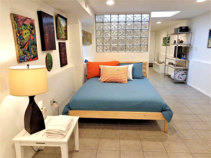 Park Slope Studio Steps To Subways & Prospect Park