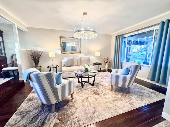 Queen Room In Napa Boutique B&b, Gourmet Breakfast - Napa Valley, CA