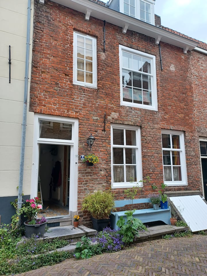 Monumentale Woning In Historisch Centrum - Middelburg