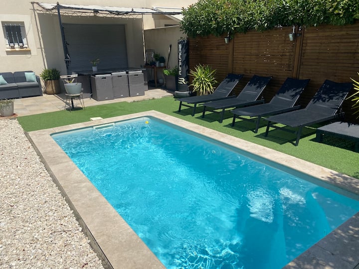 Villa Des Bastides Avec Piscine - Venasque