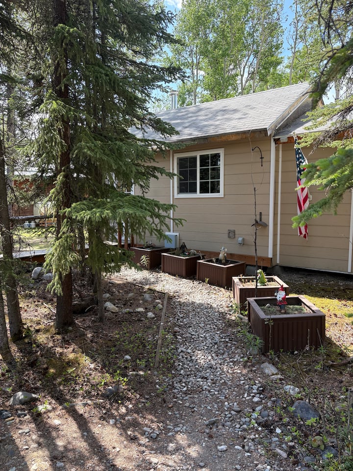 Denali’s Gnome Home Cabin - Denali National Park and Preserve