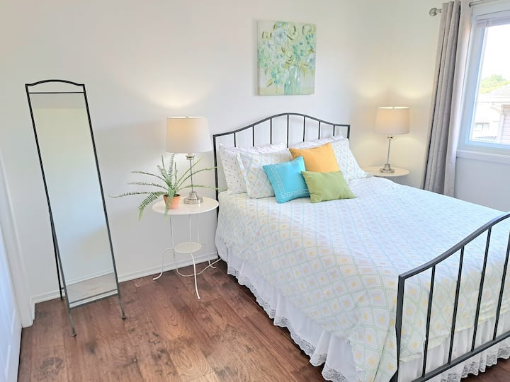 Extended Stay: 2 Bedroom/1bath Condo - Schaumburg