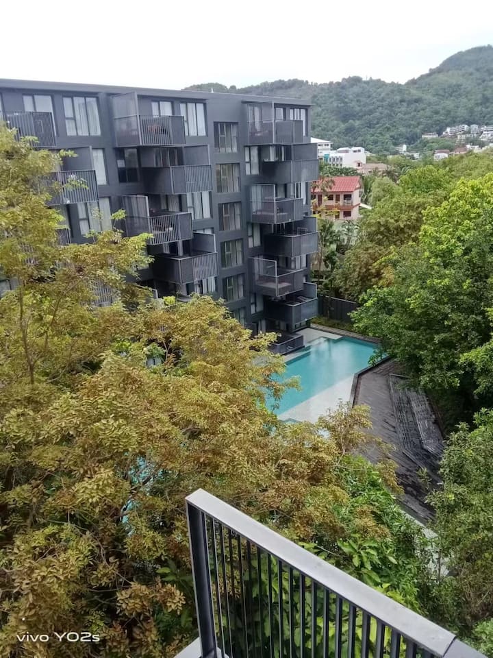 I高层公寓,视野开阔,距海滩500米,双泳池公寓,可做饭,近江西冷、酒吧街 - Patong Beach