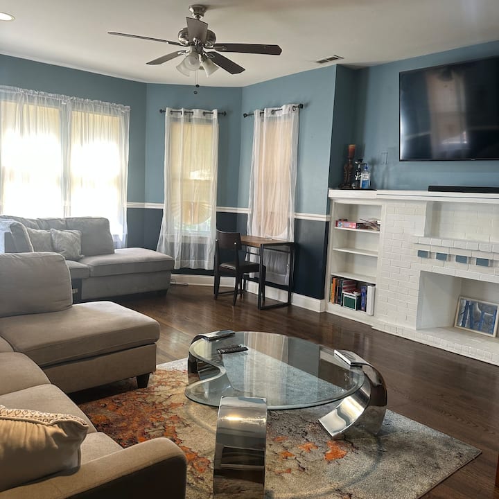 Cannabis Condo 4br - Chicago