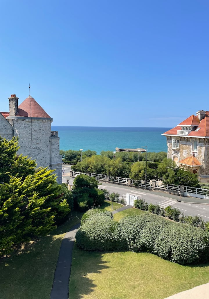 Grand Studio 40 M2 Vue Mer, Piscine, Parking Privé - Biarritz