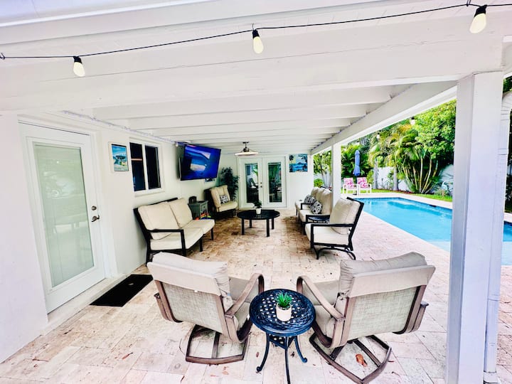 A Getaway House 7 Min. Beach, Sleep 8, Heated Pool - Boca Raton, FL