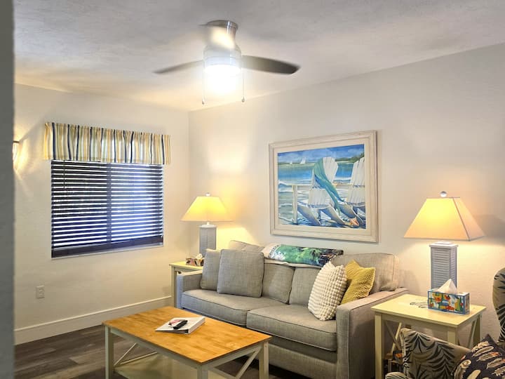 The Coconut Villa #22 - Holmes Beach, FL