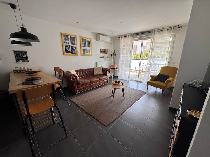 Loft Industriel Cosy à 10 Min Des Plages - Lattes