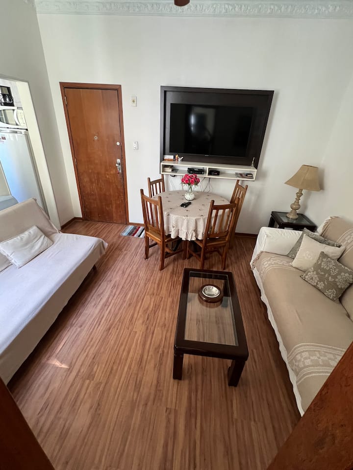 Lindo Apto 1 Quarto 2 Camas Junto à Praia Copacaba - Rio de Janeiro