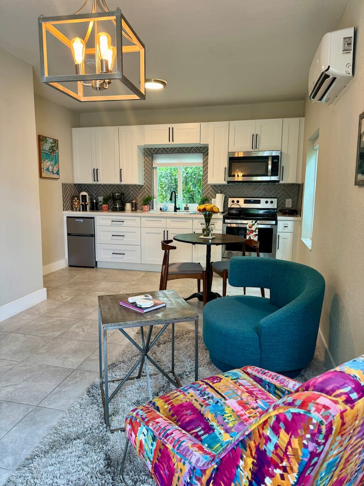 Cozy Detached Garden Cottage In Historic Miami - Miami