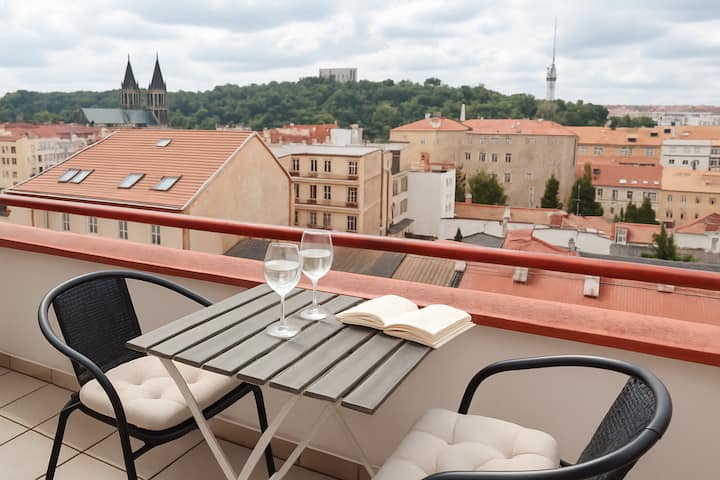 Penthouse With City Terrace I - Prague