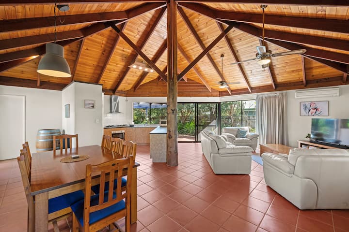 Cape Naturaliste Holiday Retreat - Dunsborough