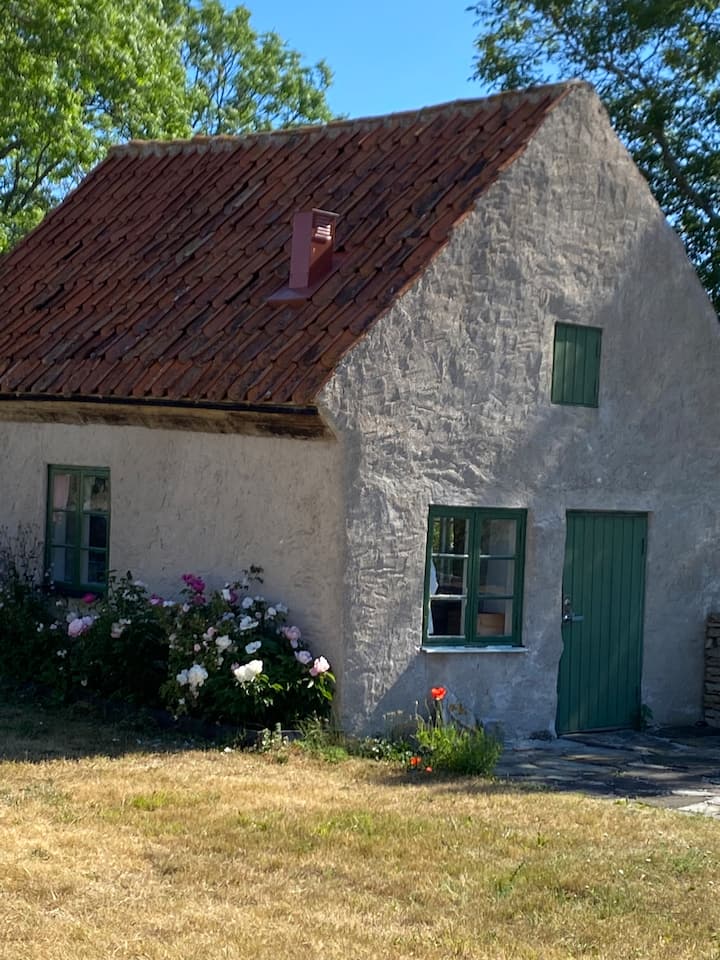 Liten Flygel I Vacker Gårdsmiljö, Hamra Gotland - Gotland County